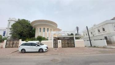 5 Bedroom Villa for Sale in Ghubrah | Tibiaan Properties
